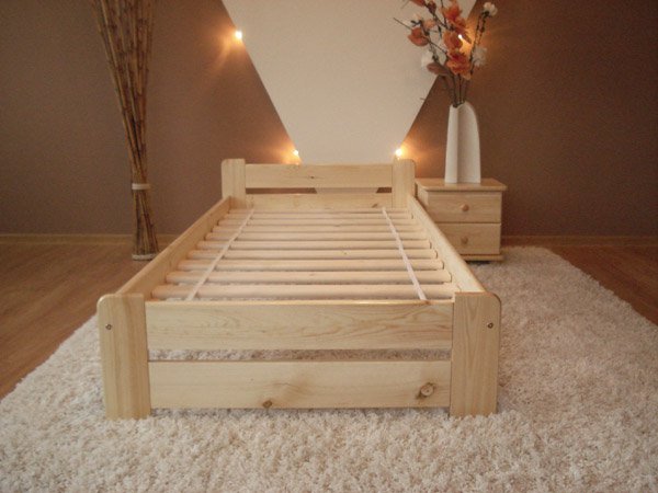 Postel masiv Euro 80x200 cm + matrace Relax + rošt | www.postylky ...