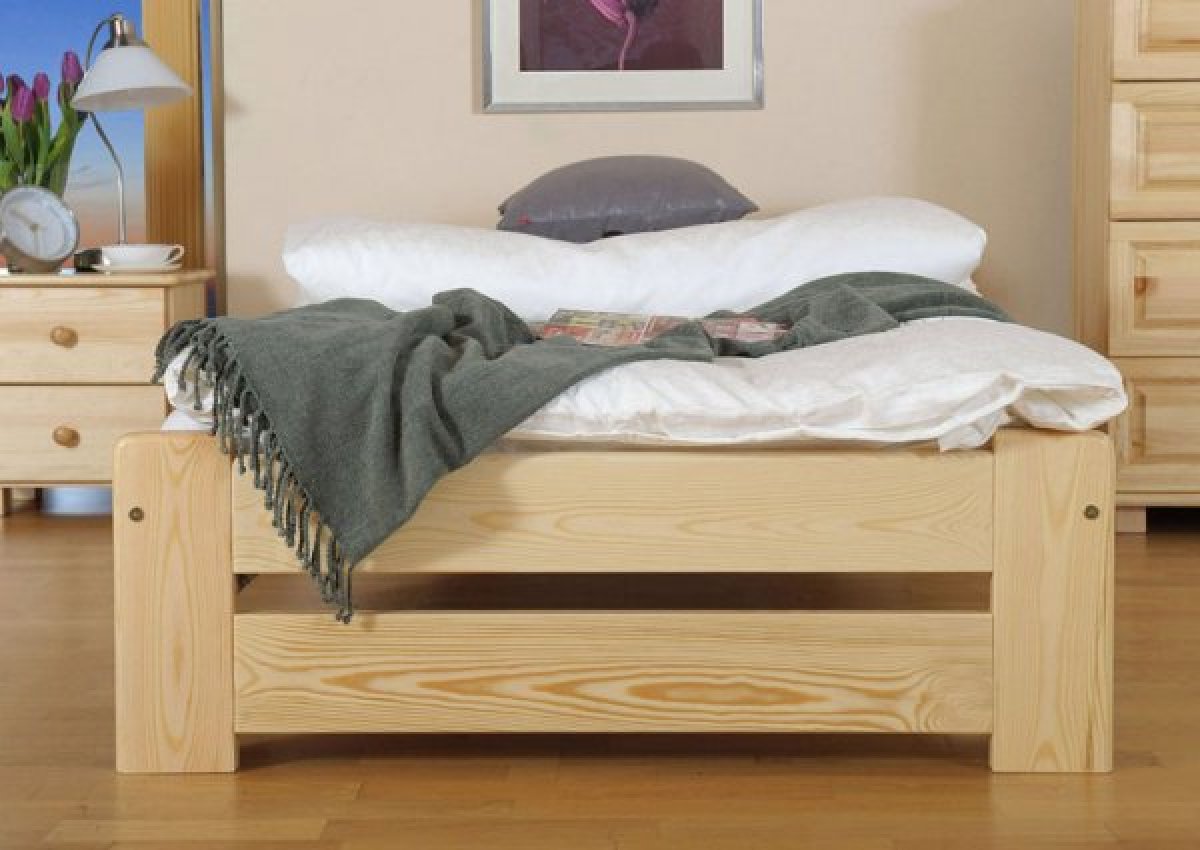 Postel Euro 90 x 200 cm + rošt masiv borovice | www.postylky-postele.cz